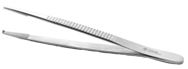 Toothed Forceps - TrueCare Surgicals, Hyderabad